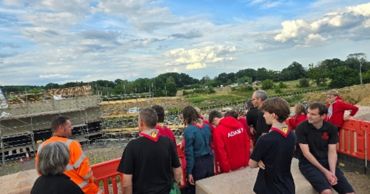 Community gets involved at Ash Road Bridge - Guildford Borough Council